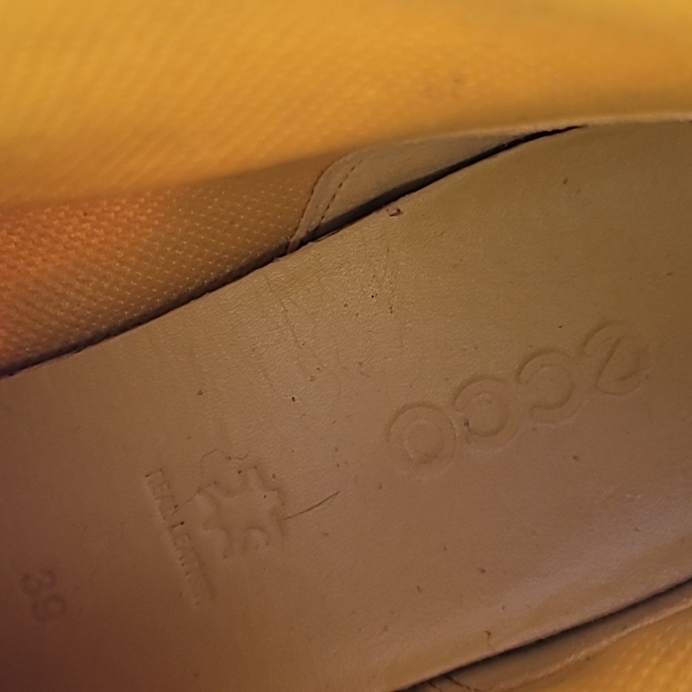 Ecco Soft 3 Red High Top Sneaker - Gem